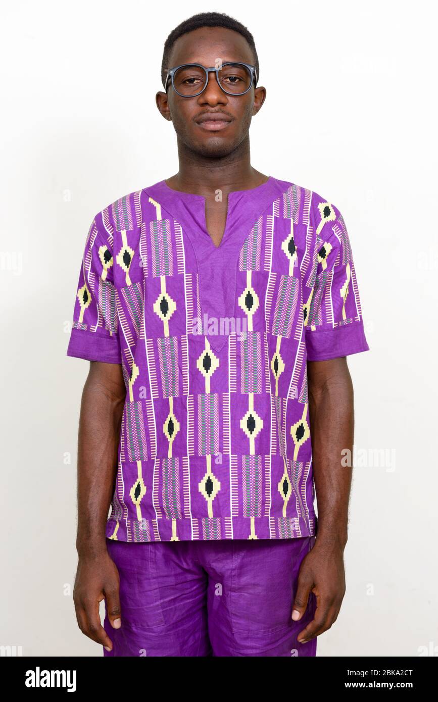 Portrait of young African man in traditional clothing Stock Photo - Alamy