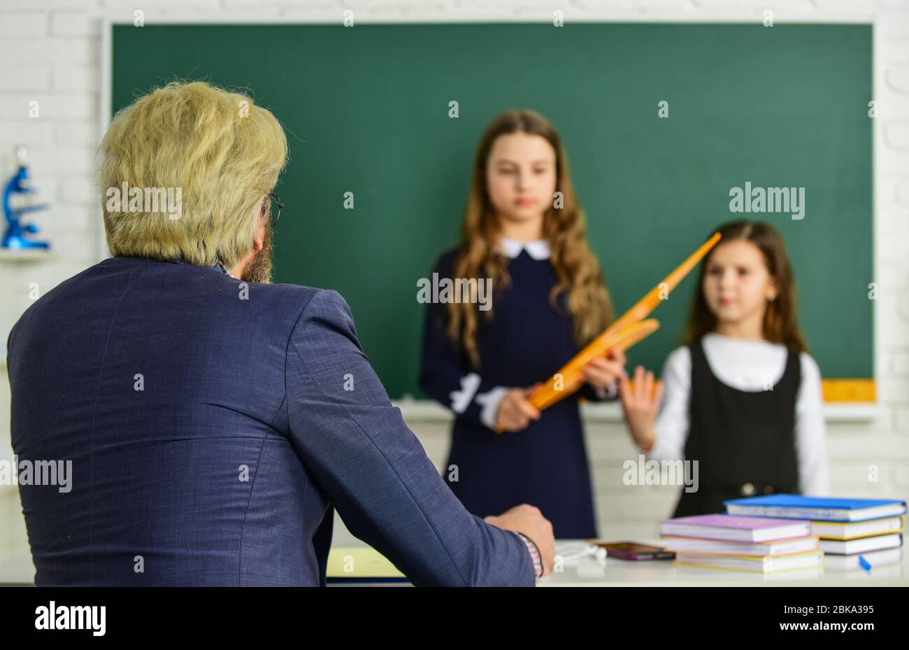 Elementary teachers discussion hi-res stock photography and images - Alamy