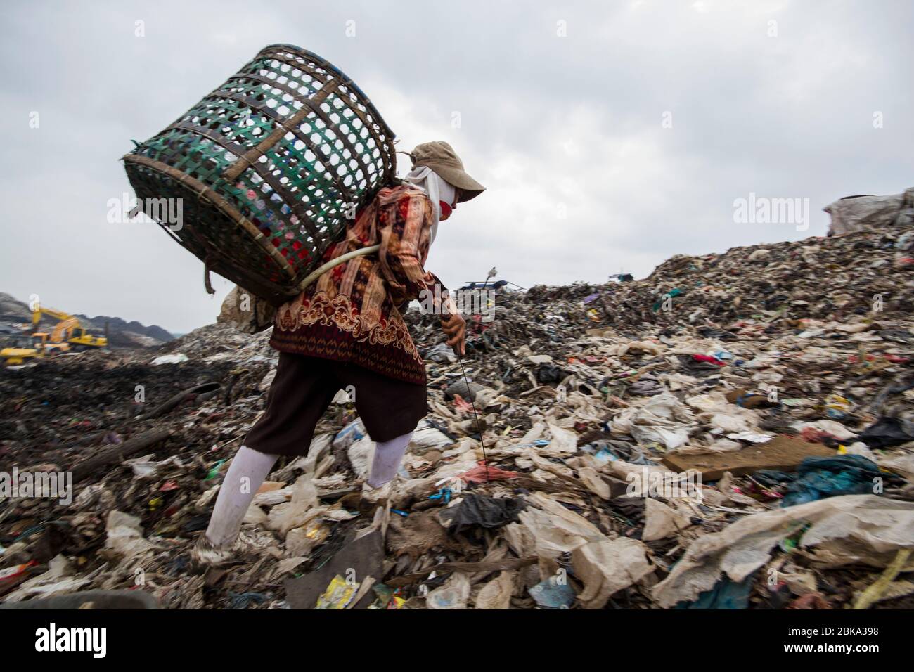Integrated waste processing site hi-res stock photography and images ...