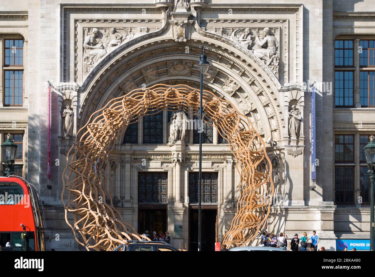 Timber Wave Structure London Festival of Architecture Victoria & Albert ...