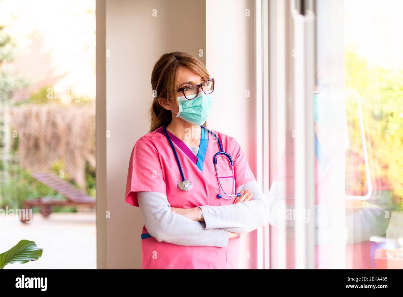 Careworn face hi-res stock photography and images - Alamy