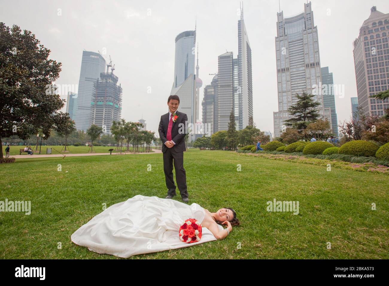 WEDDING IN CHINA, SHANGHAI Stock Photo - Alamy