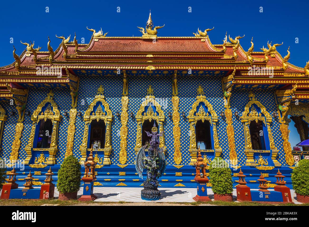 Blue temple Wat Rong Seur Ten at Chiang Rai, North of Thailand Stock ...