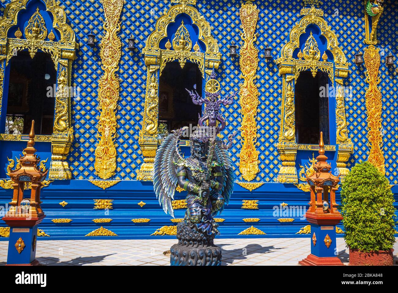 Blue temple Wat Rong Seur Ten at Chiang Rai, North of Thailand Stock ...