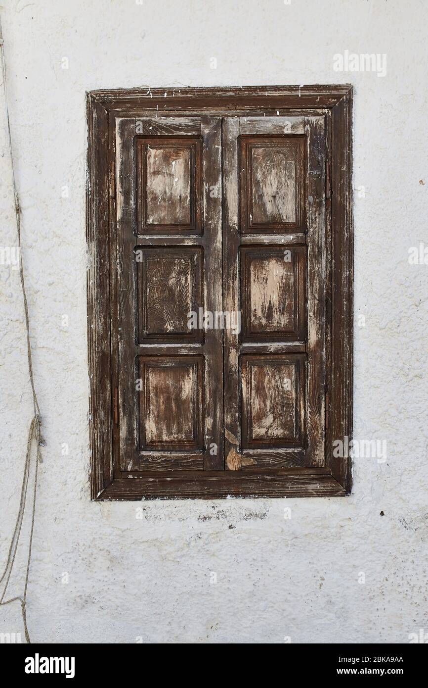 Old damaged windows, grunge windows texture Stock Photo - Alamy