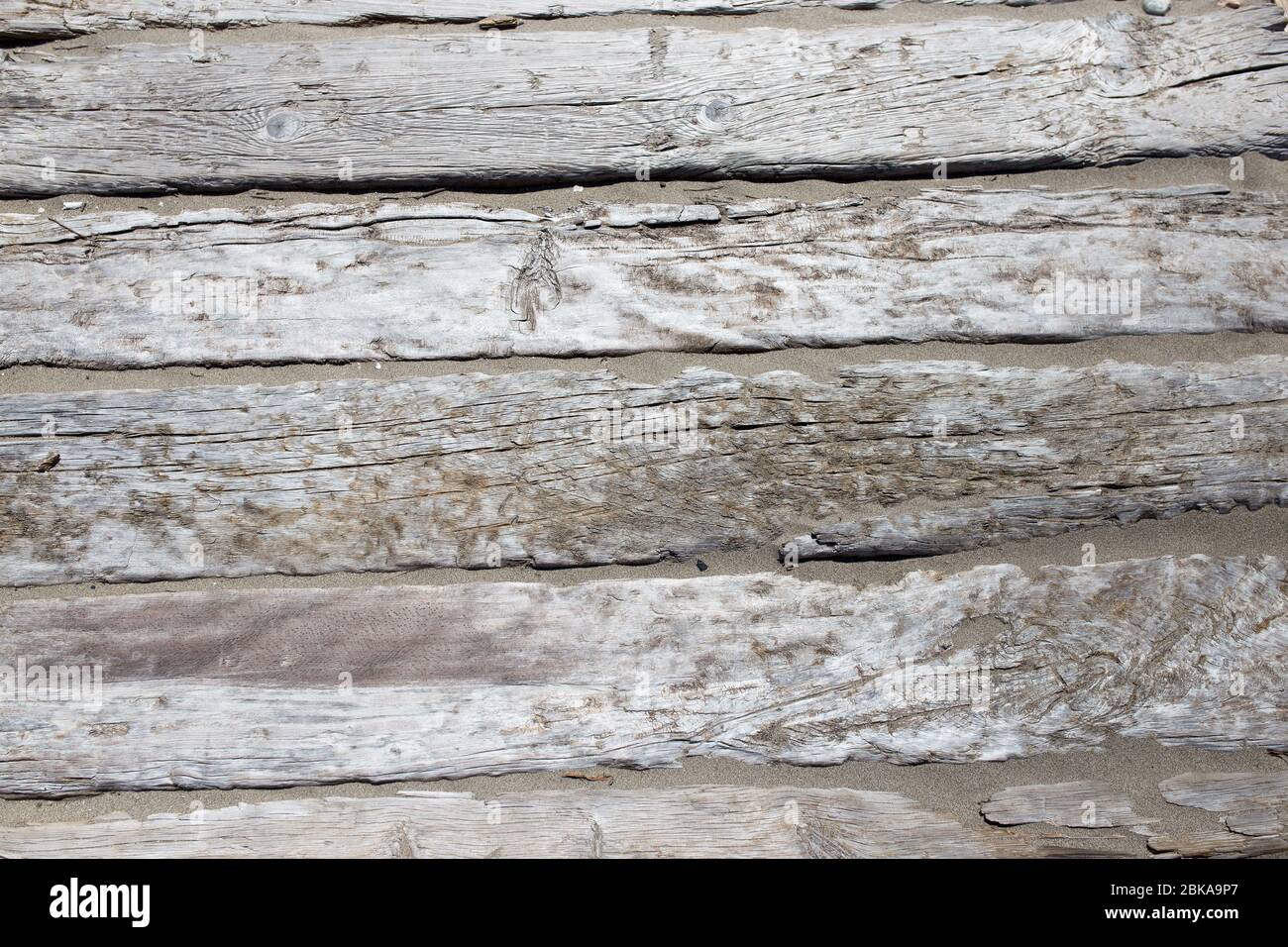 Wood texture old oak beams hi-res stock photography and images - Alamy