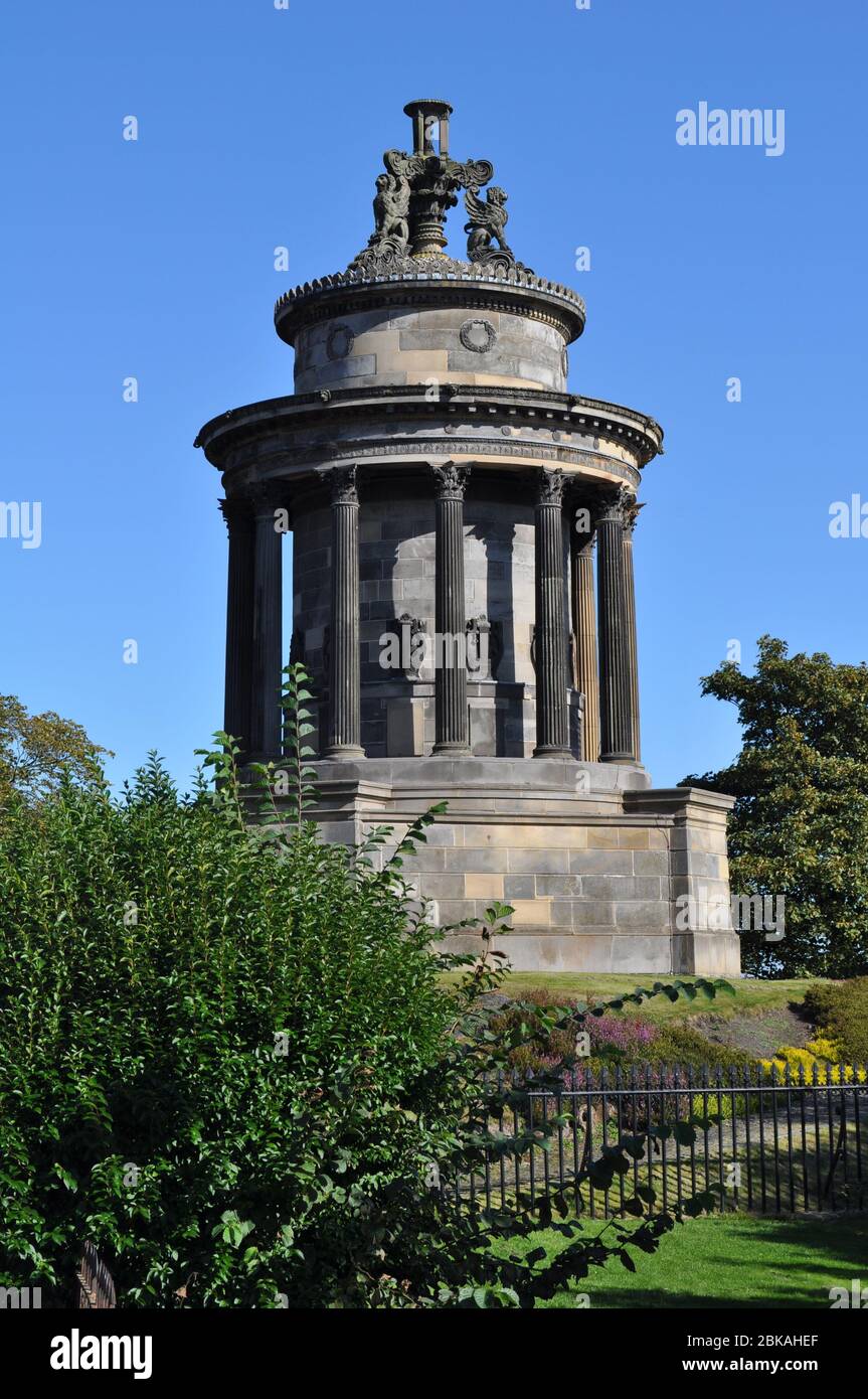Burns Monument, Circular Temple in Regent Road, Carlton Hill, Edinburgh ...