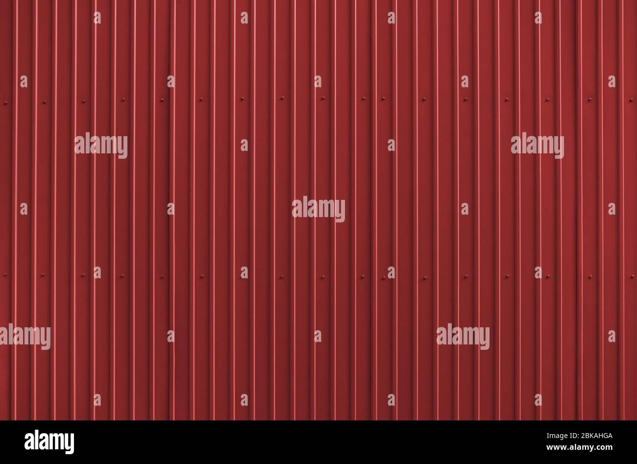 Texture of red metal roofing Stock Photo - Alamy