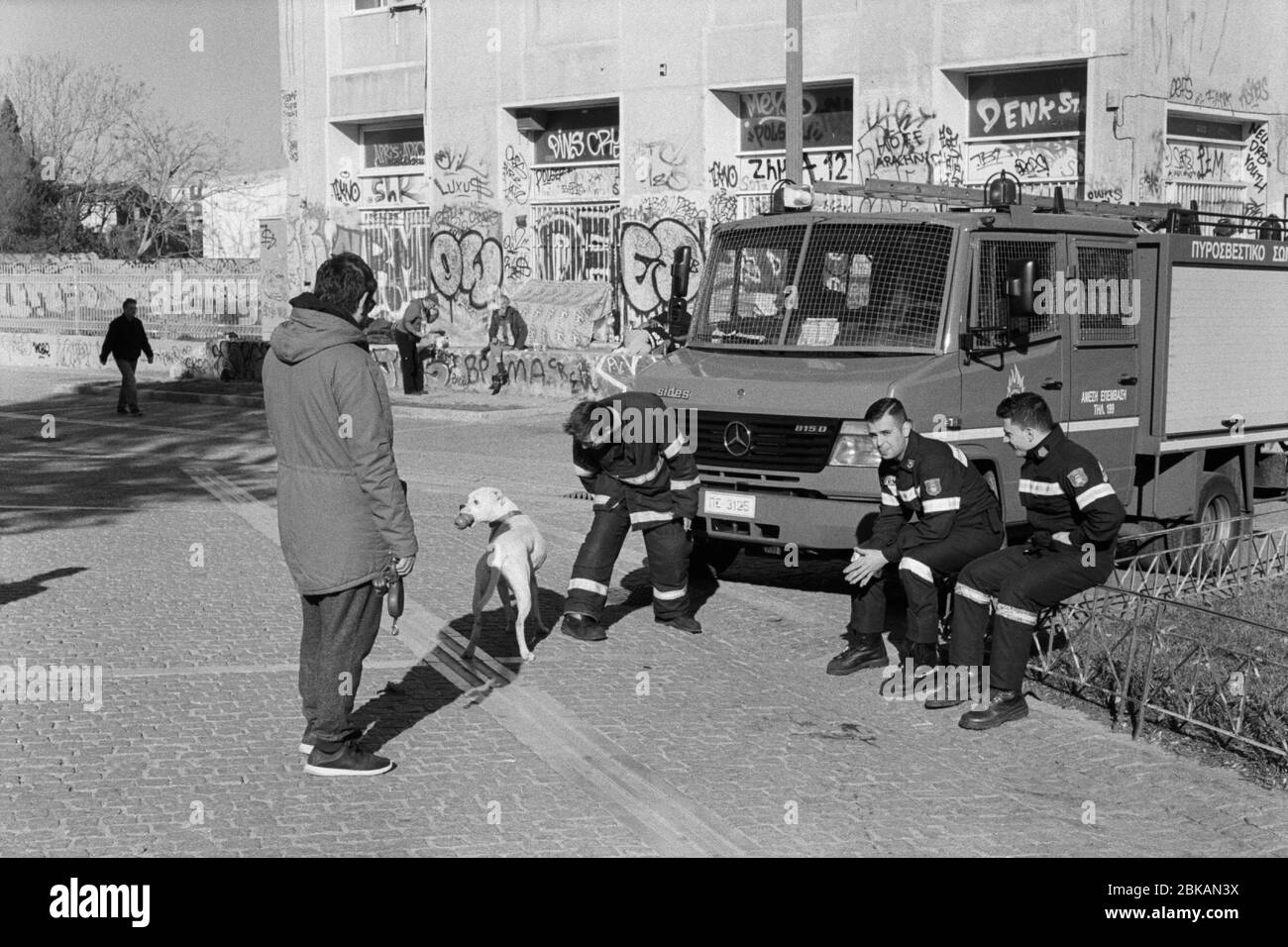 Standby team hi-res stock photography and images - Alamy