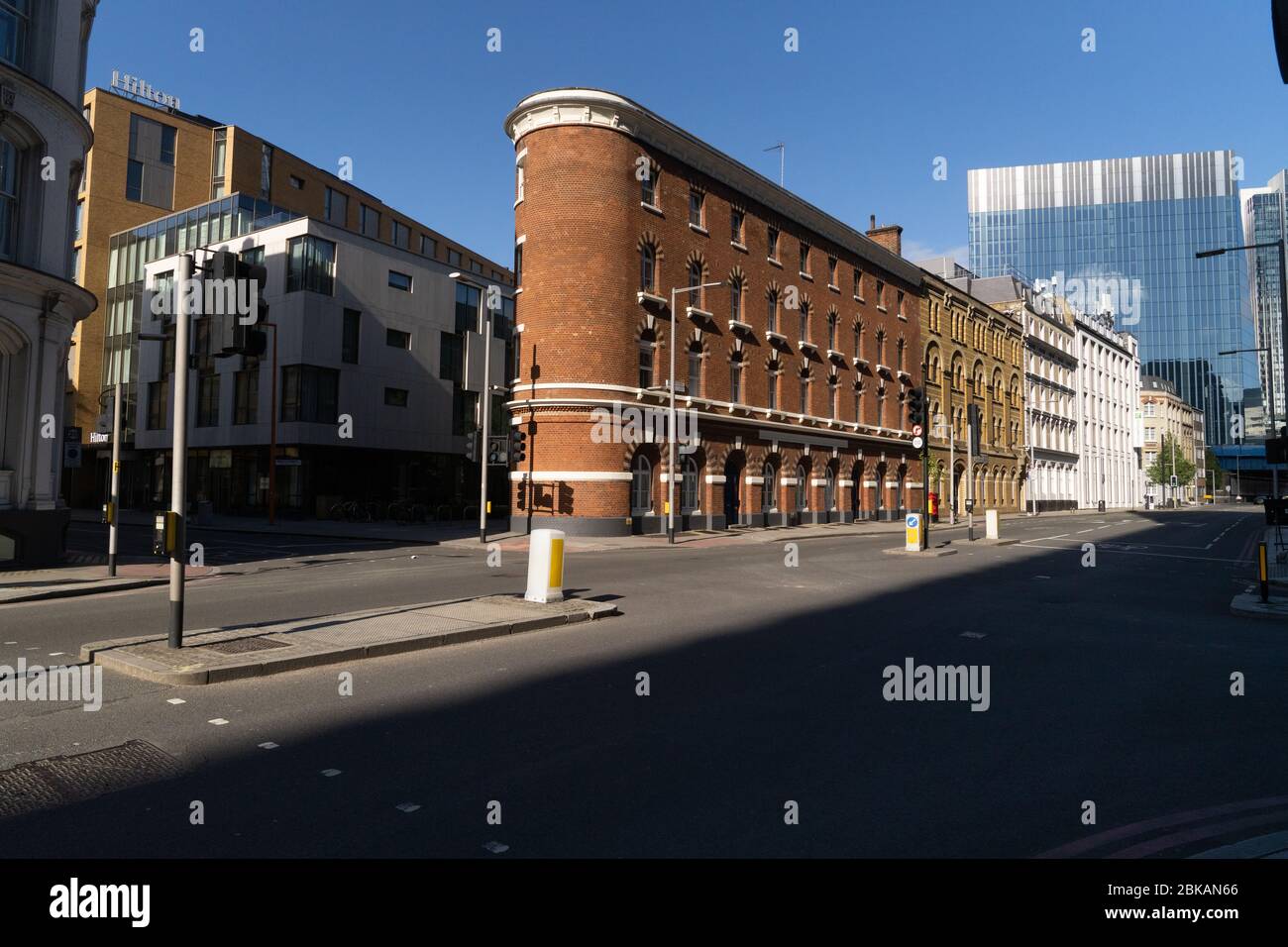 Southwark Street, Bankside, London SE1 Stock Photo - Alamy