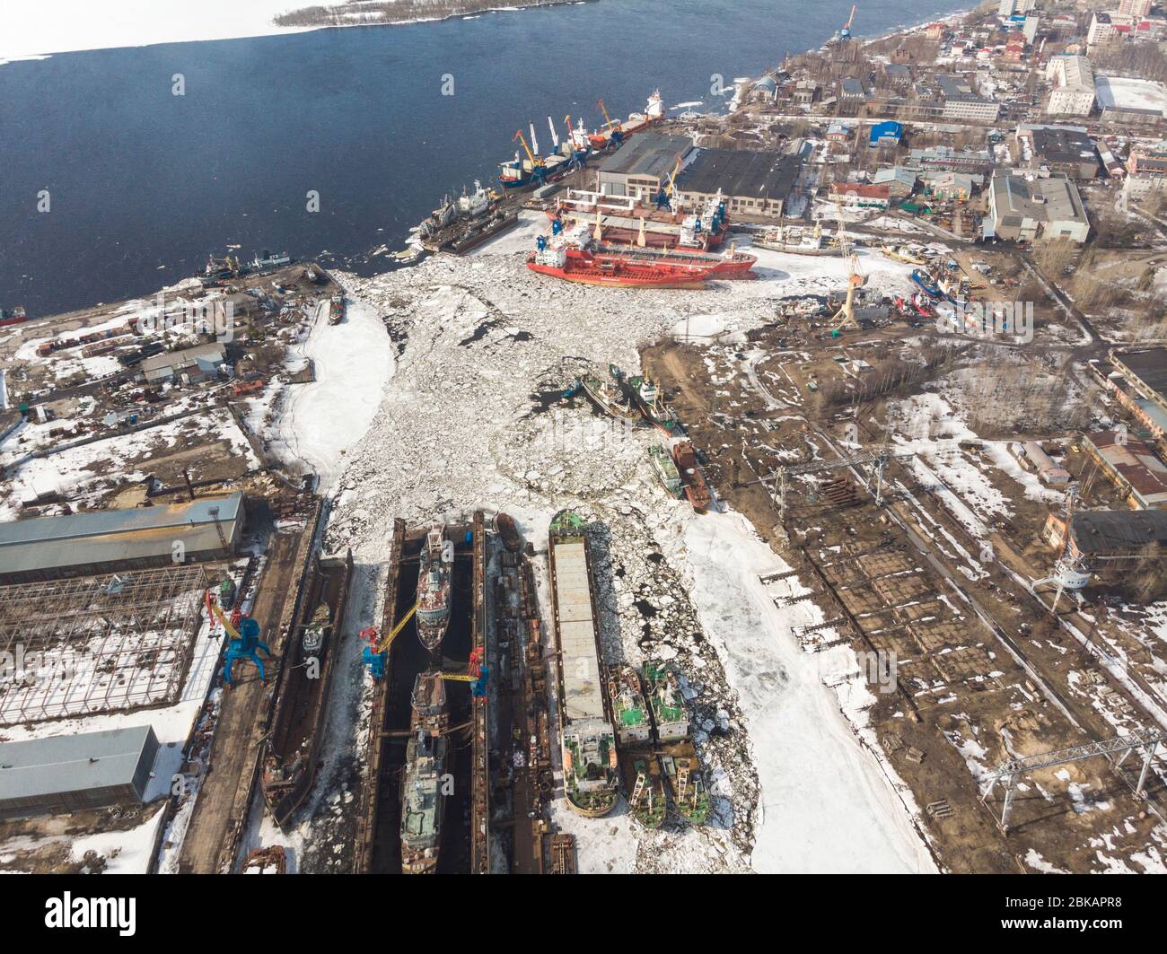 Russia shipyard hi-res stock photography and images - Alamy