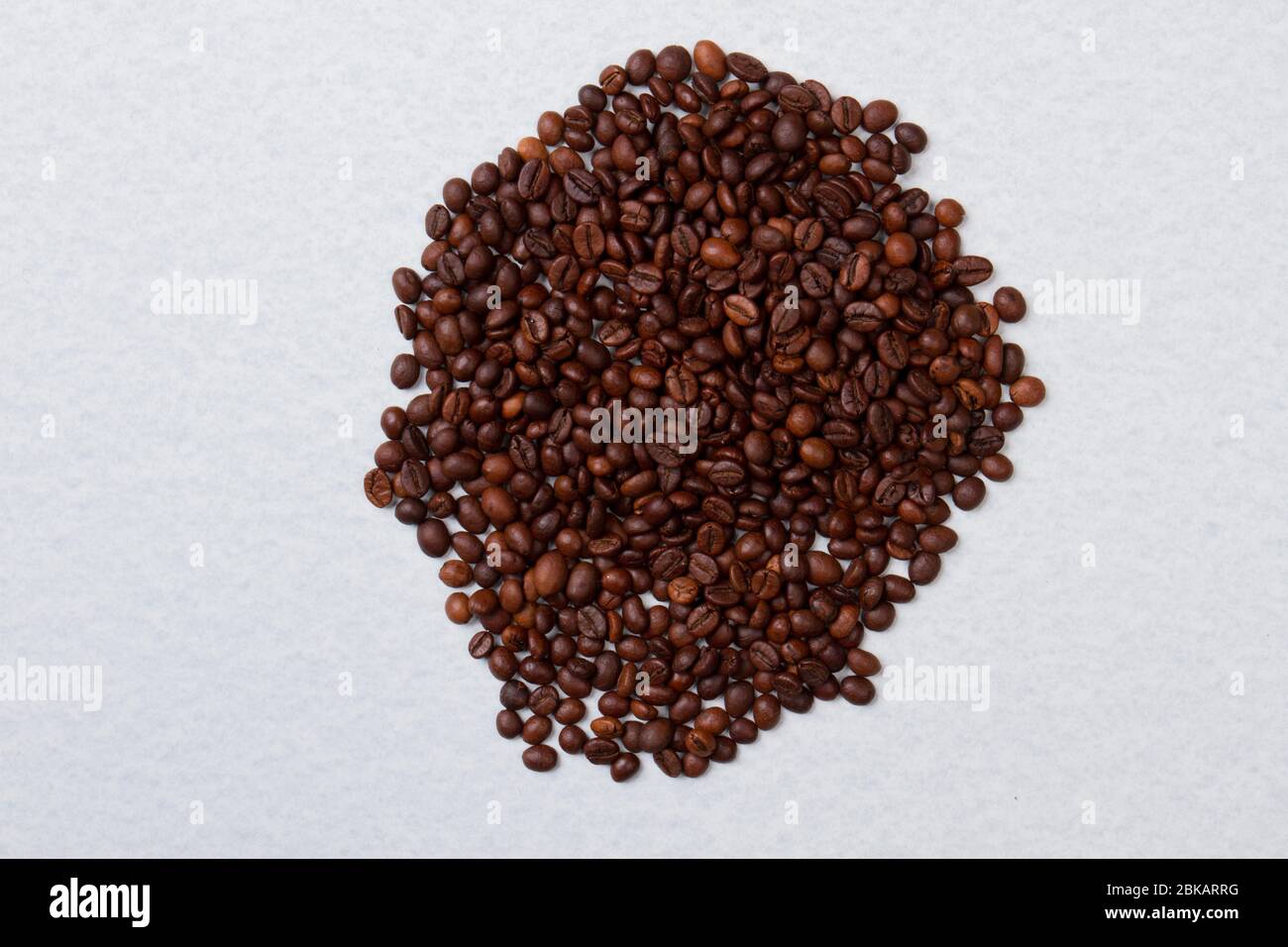 Coffee bean pile hi-res stock photography and images - Alamy