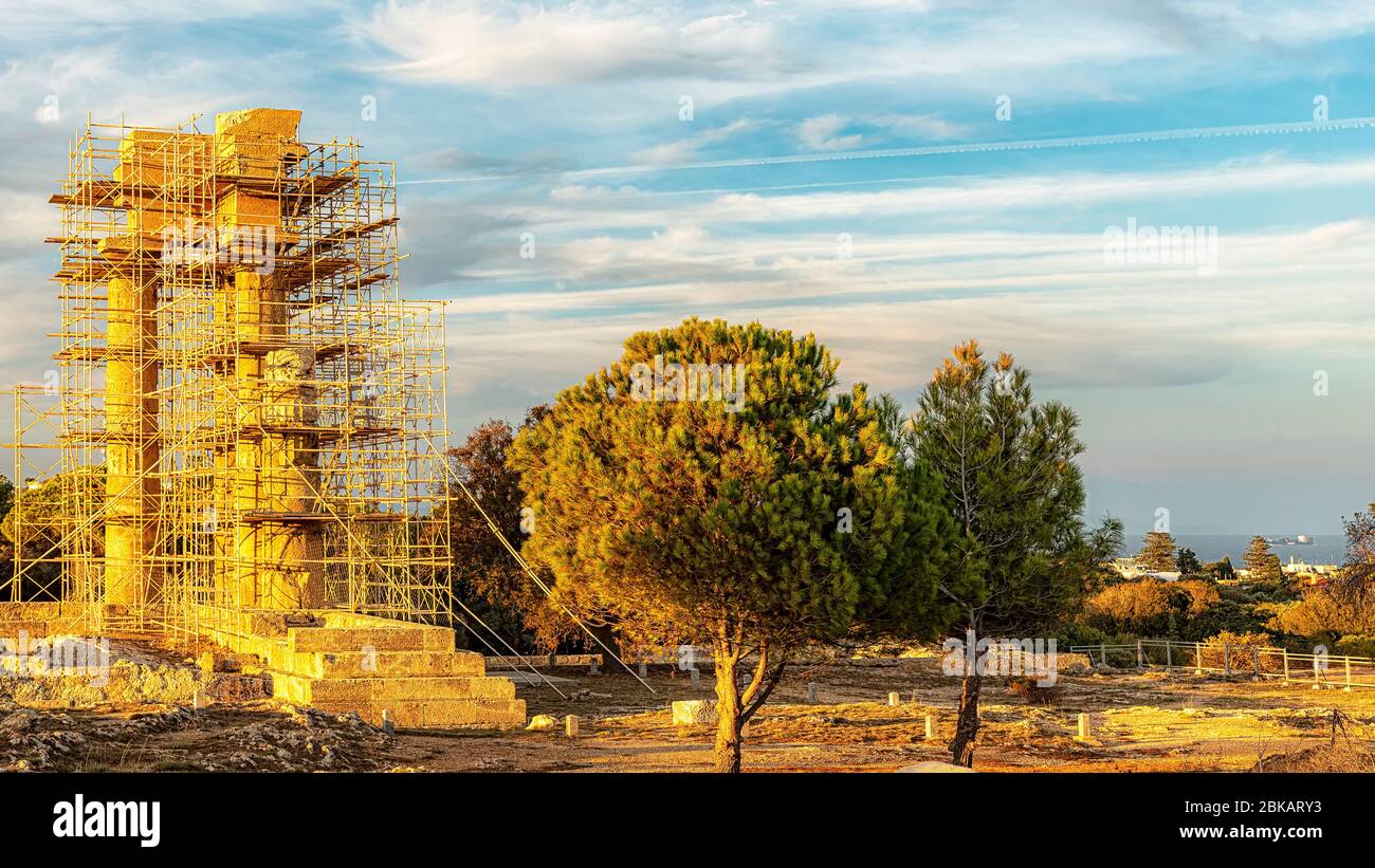 The Acropolis of Rhodes is a temple dating from the Classical Greek ...