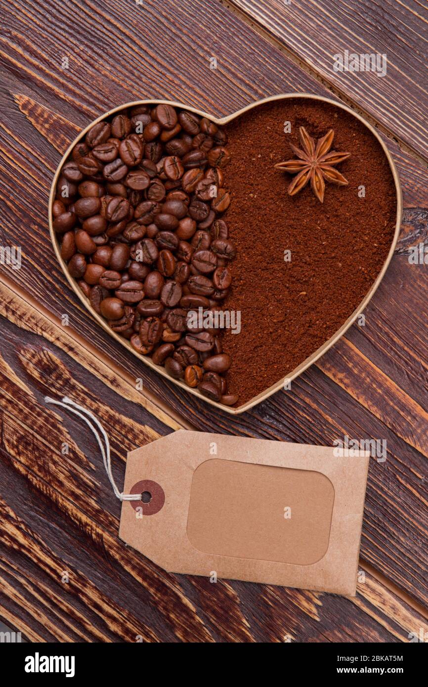 Heart made from bean and instant coffee and blank tag Stock Photo - Alamy