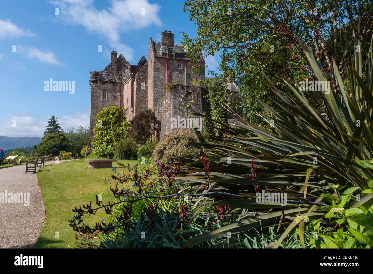 Brodick castle hi-res stock photography and images - Alamy