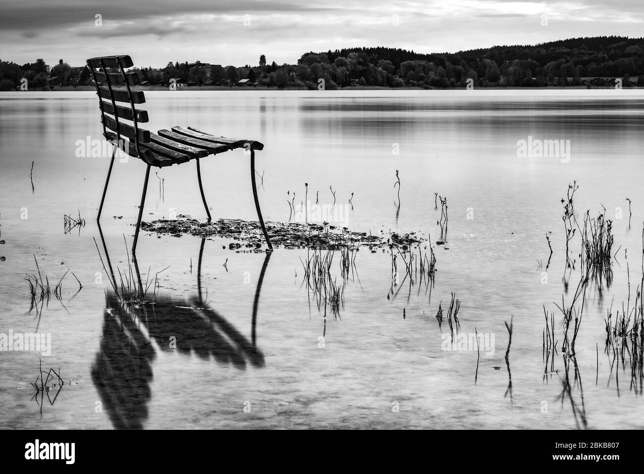 Bench water Black and White Stock Photos & Images - Alamy