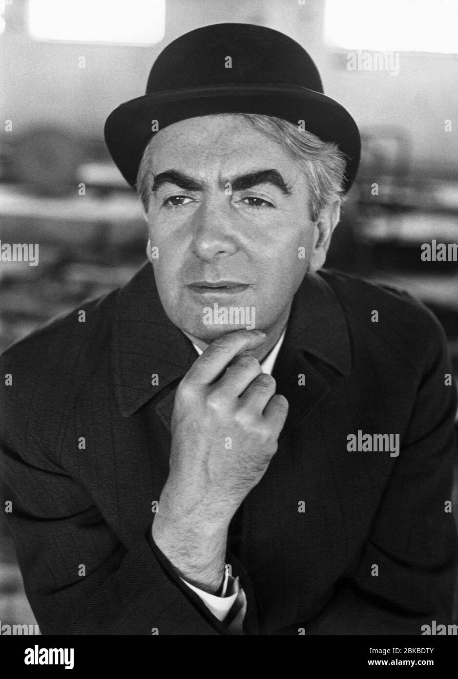 Milo O'shea High Resolution Stock Photography and Images - Alamy