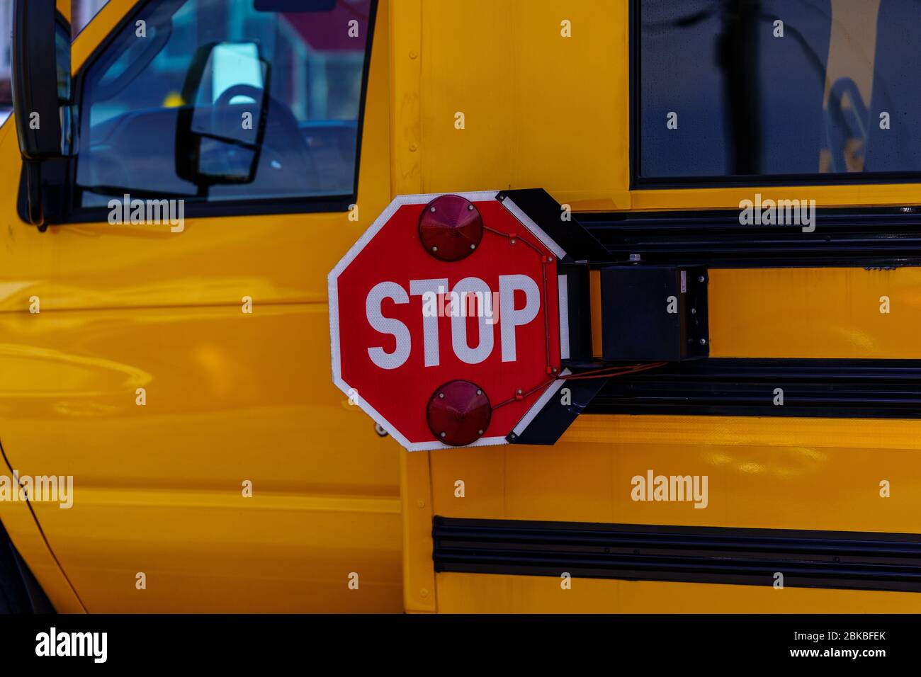 American bus stop sign hi-res stock photography and images - Alamy