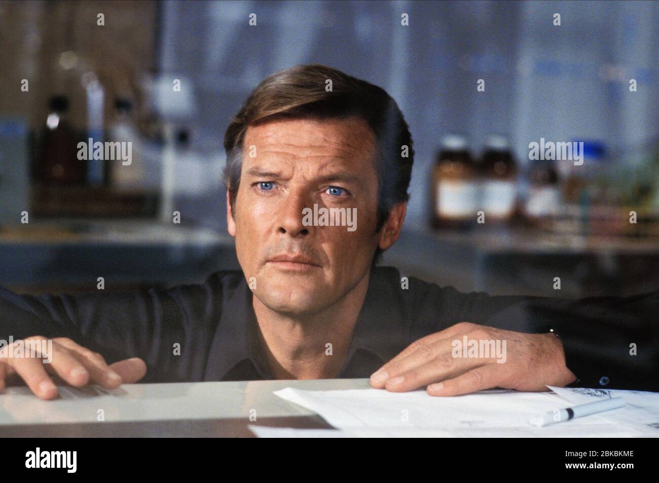 Roger Moore James Bond High Resolution Stock Photography and Images - Alamy