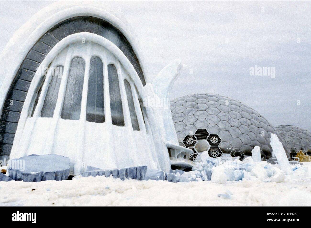 Film Screen Outside High Resolution Stock Photography and Images - Alamy