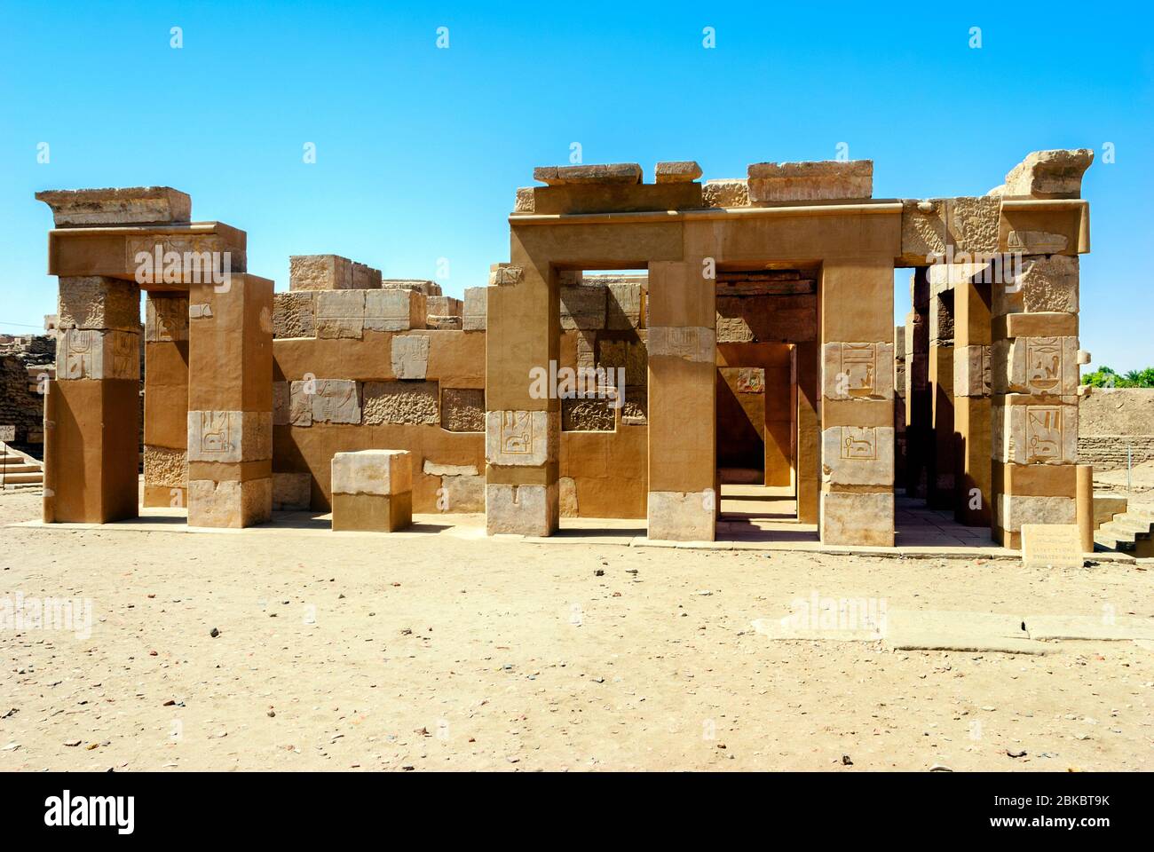 Elephantine ruins hi-res stock photography and images - Alamy