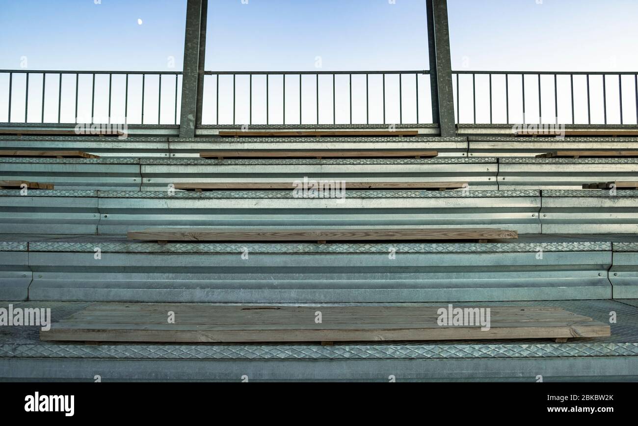 Stadium bench hi-res stock photography and images - Alamy