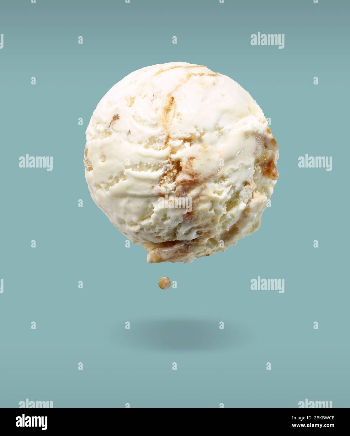 Flying ice cream hi-res stock photography and images - Alamy