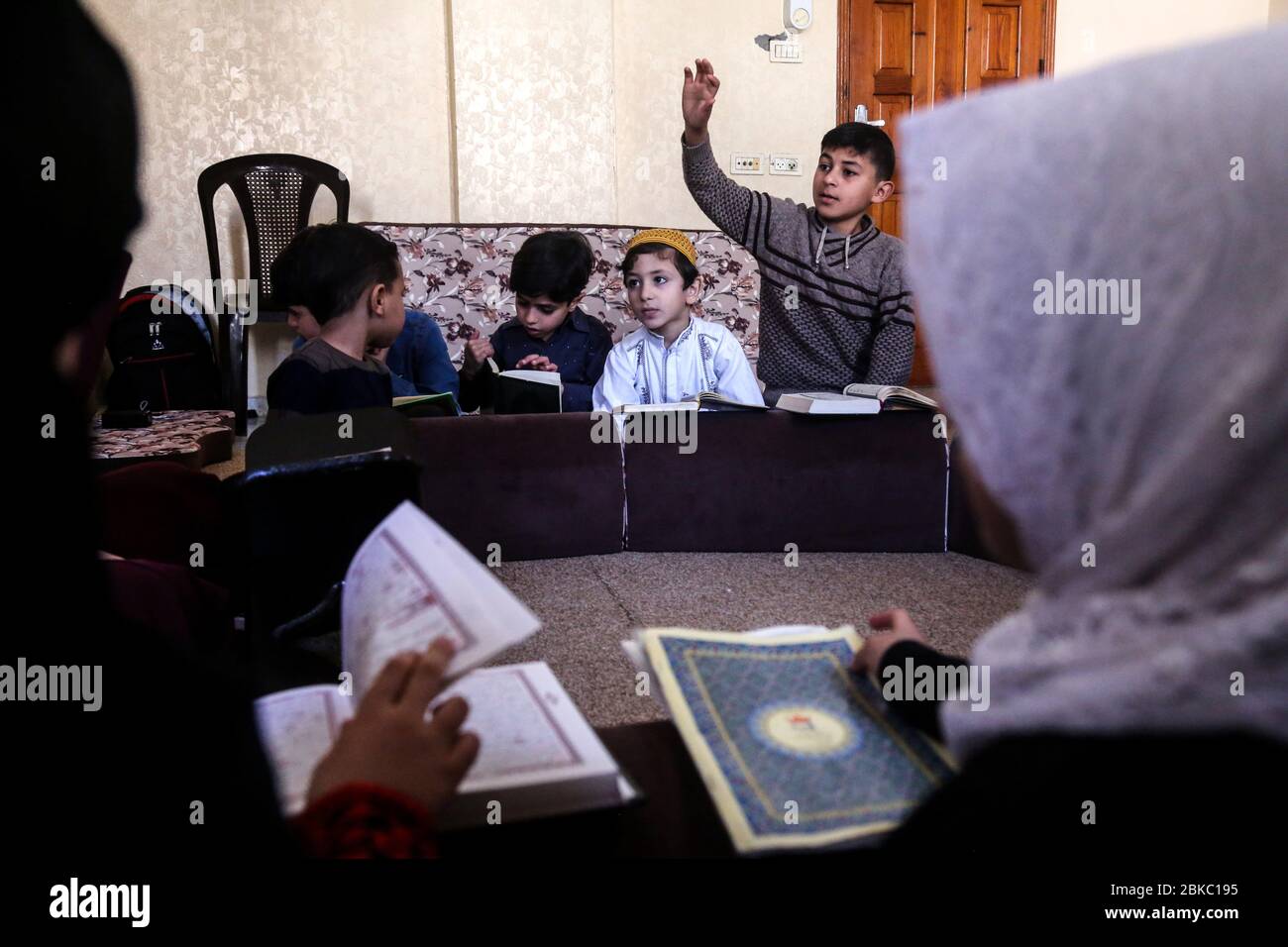 Children together palestine hi-res stock photography and images - Alamy
