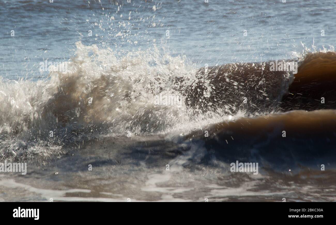 Ocean waves breaking at the beach Stock Photo - Alamy