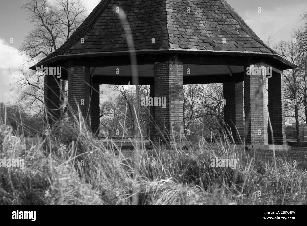 Octagon Octagonal Pavilion Open Air Folly Landscape Architecture in ...