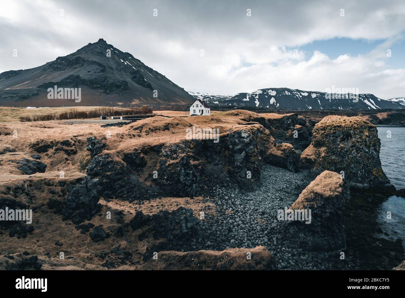 Amazing landscape of Arnarstapi a small village in Snaefellsnes ...