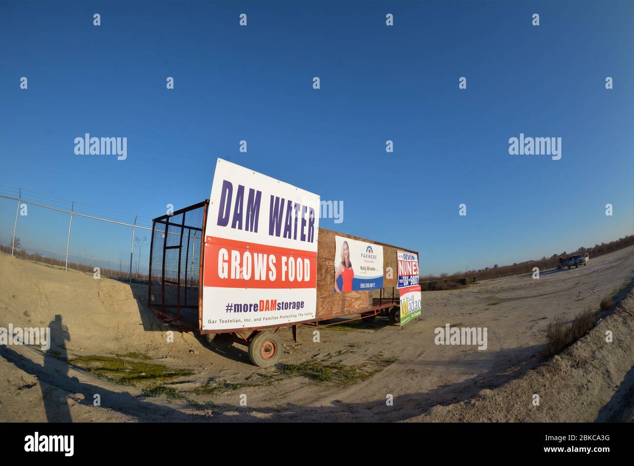 Signs on highways to help get government and public to support building ...