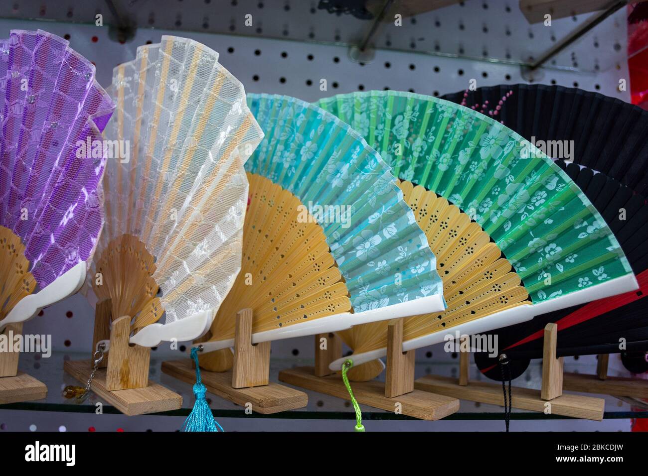 Chinese Arts And Crafts High Resolution Stock Photography and Images ...