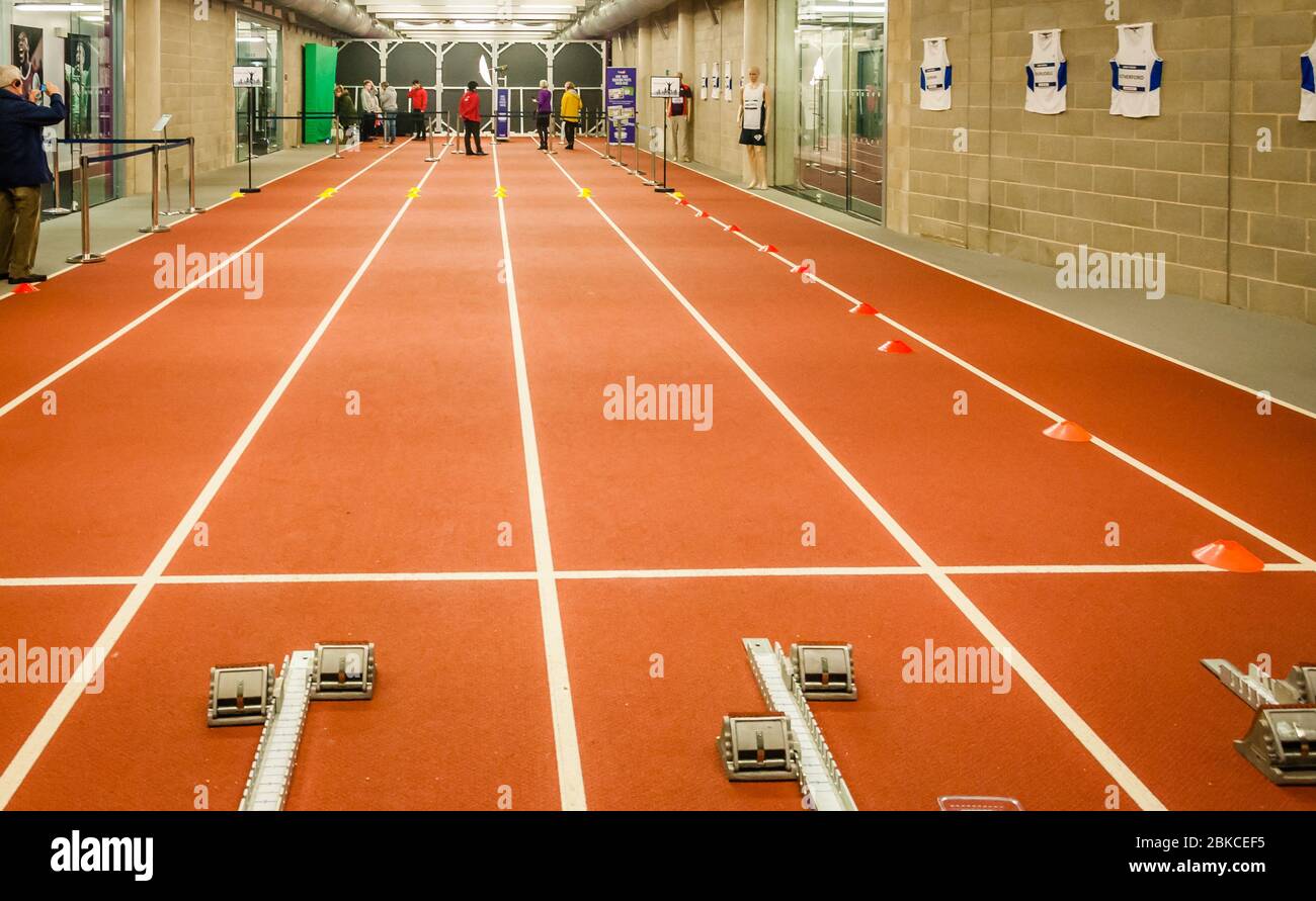 London olympic stadium running track hi-res stock photography and ...