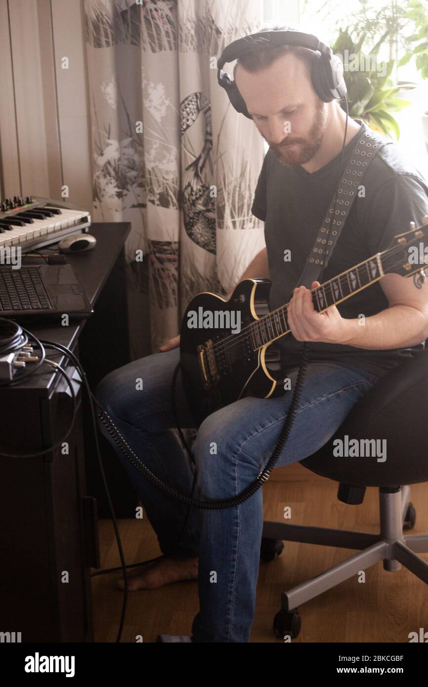 Virus man hi-res stock photography and images - Alamy