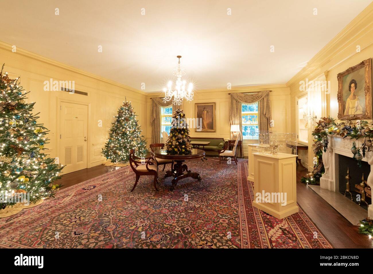 Vermeil room hi-res stock photography and images - Alamy
