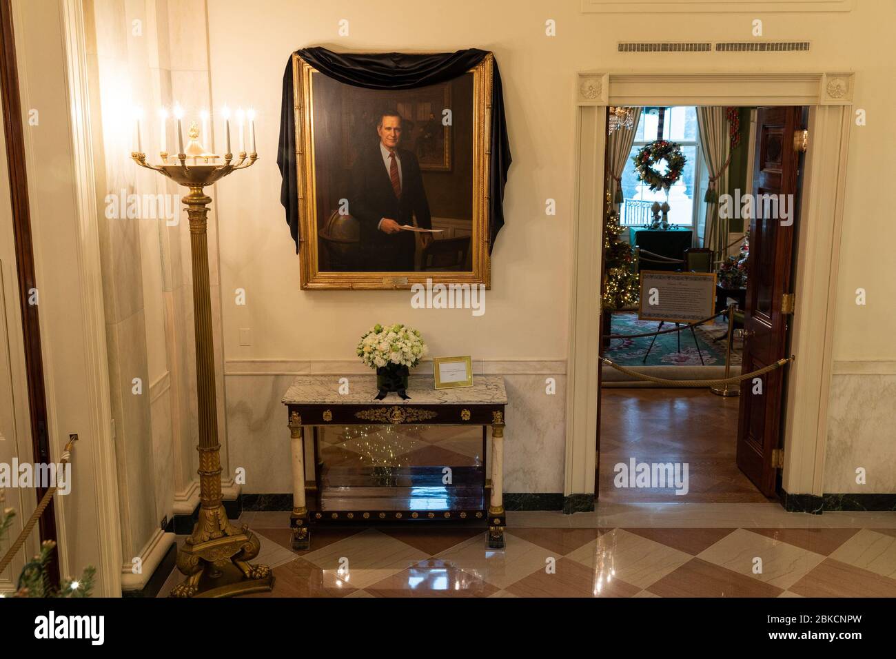 George w bush cross hall hi-res stock photography and images - Alamy
