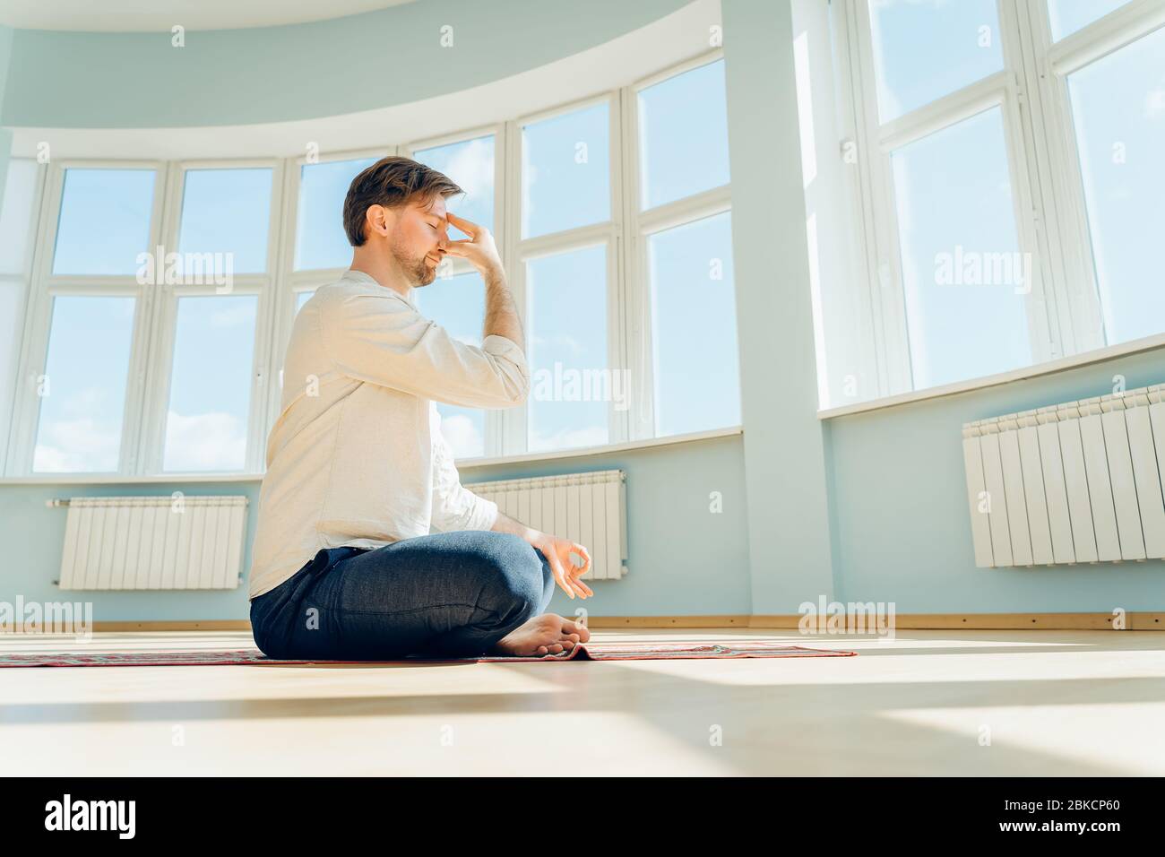 Man exercises resting eyes hi-res stock photography and images - Alamy