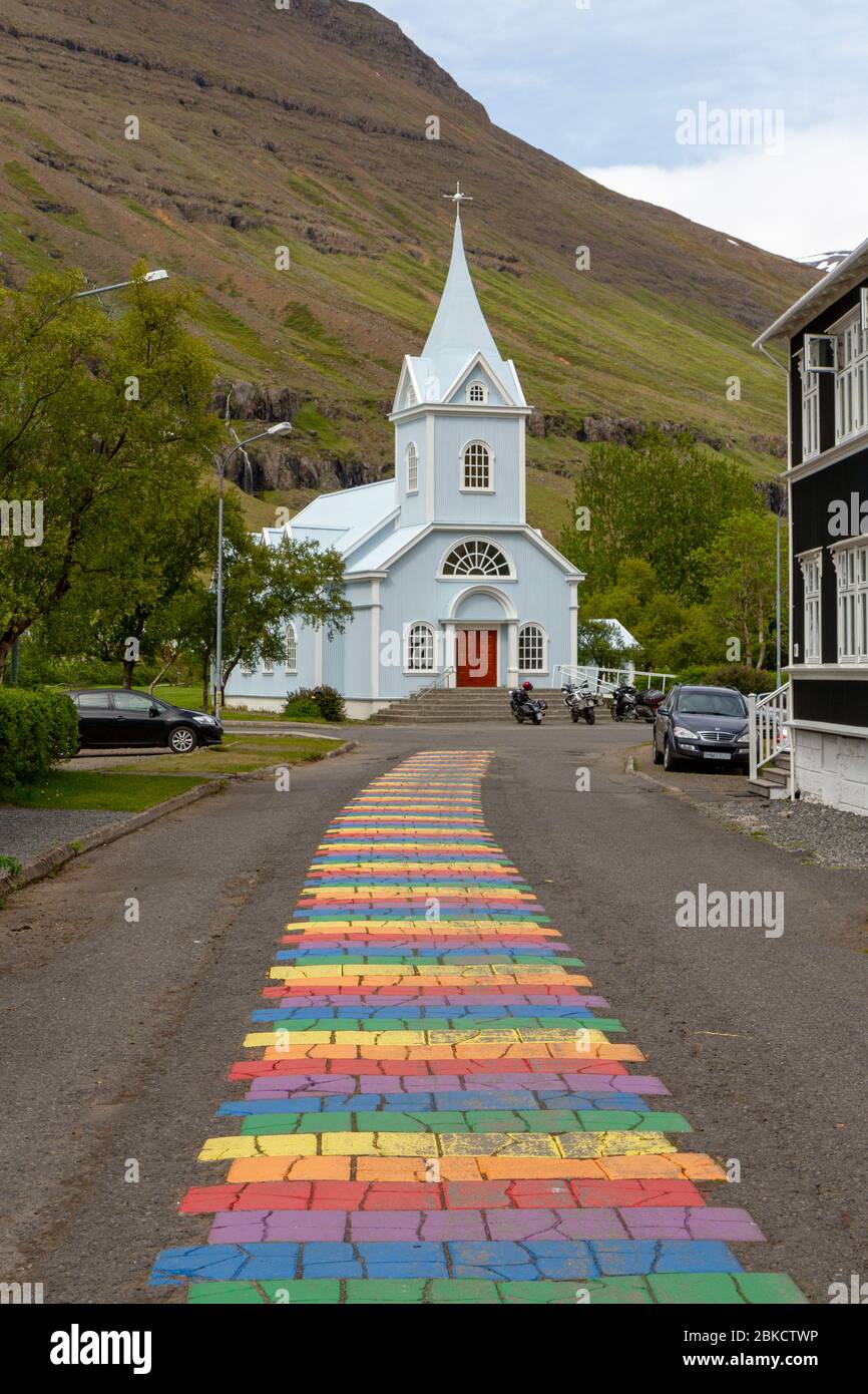 Rainbow street hi-res stock photography and images - Alamy