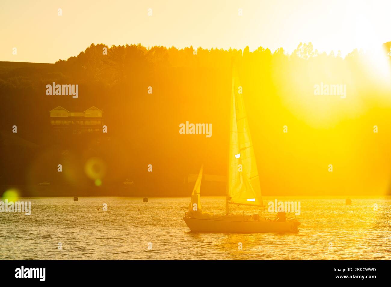 Bright sail sailing boat hi-res stock photography and images - Alamy