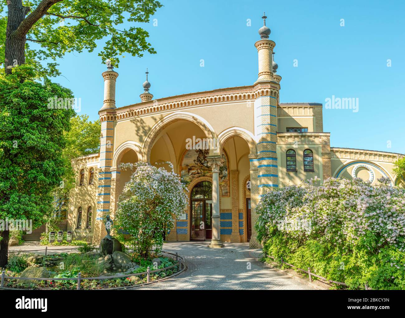 Berlin zoo historical hi-res stock photography and images - Alamy