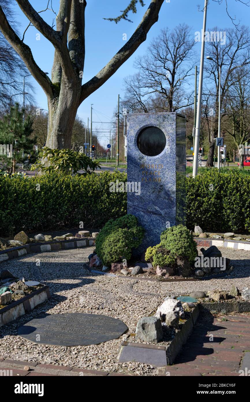 Flame of peace hi-res stock photography and images - Alamy