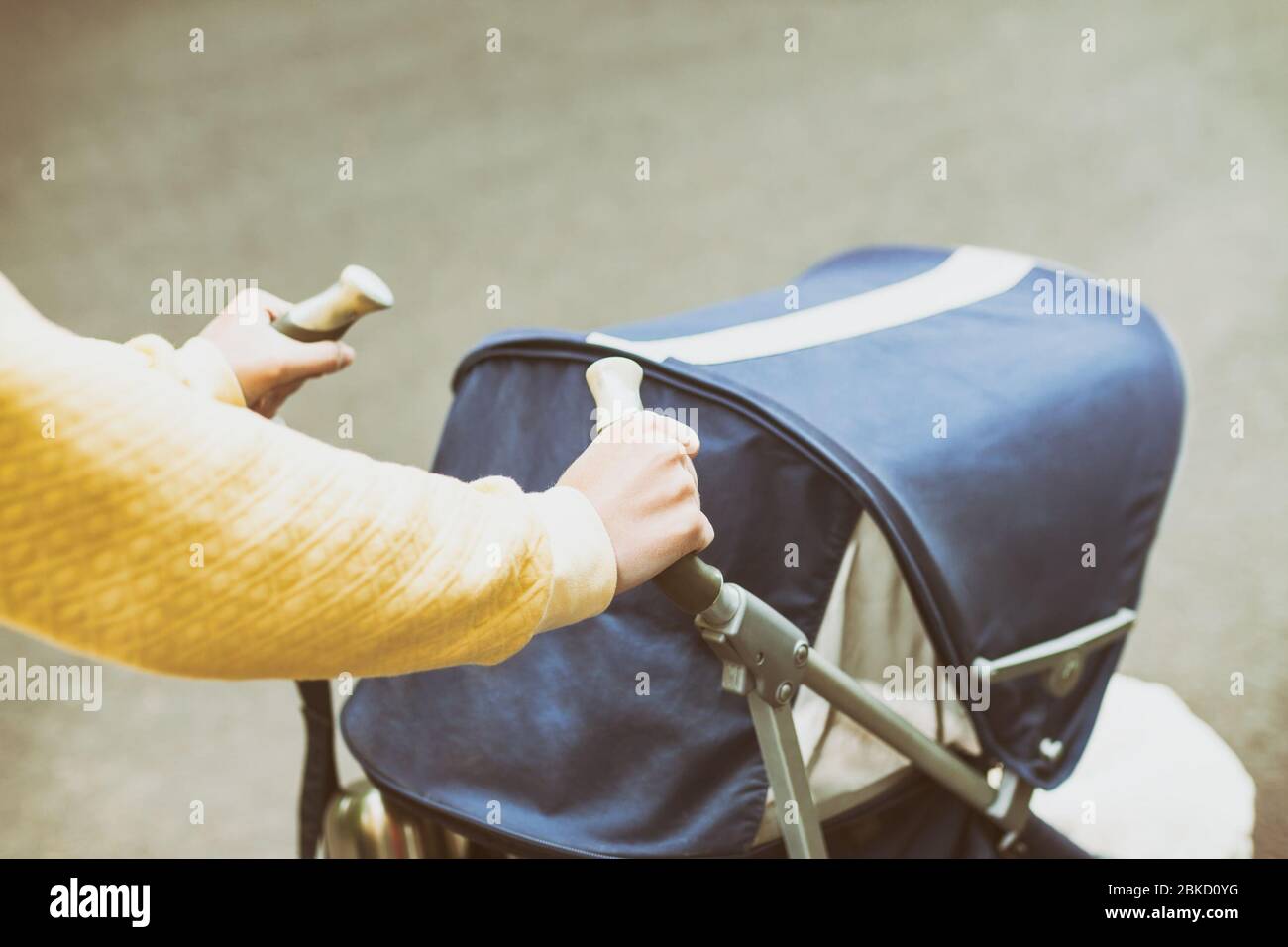 Hands pushing hi-res stock photography and images - Alamy