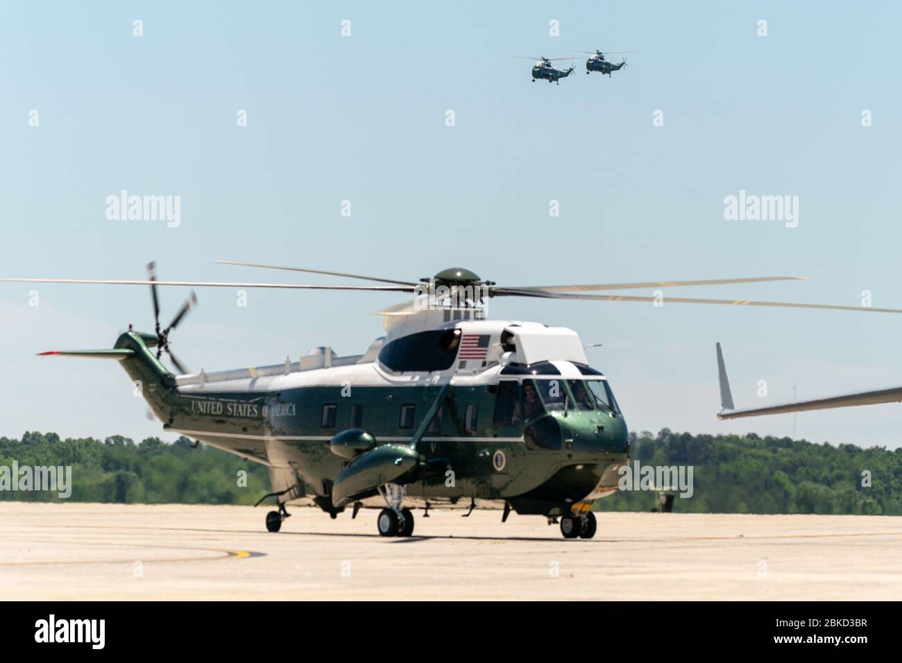 Marine One with President Donald J. Trump aboard lands at Joint Base ...