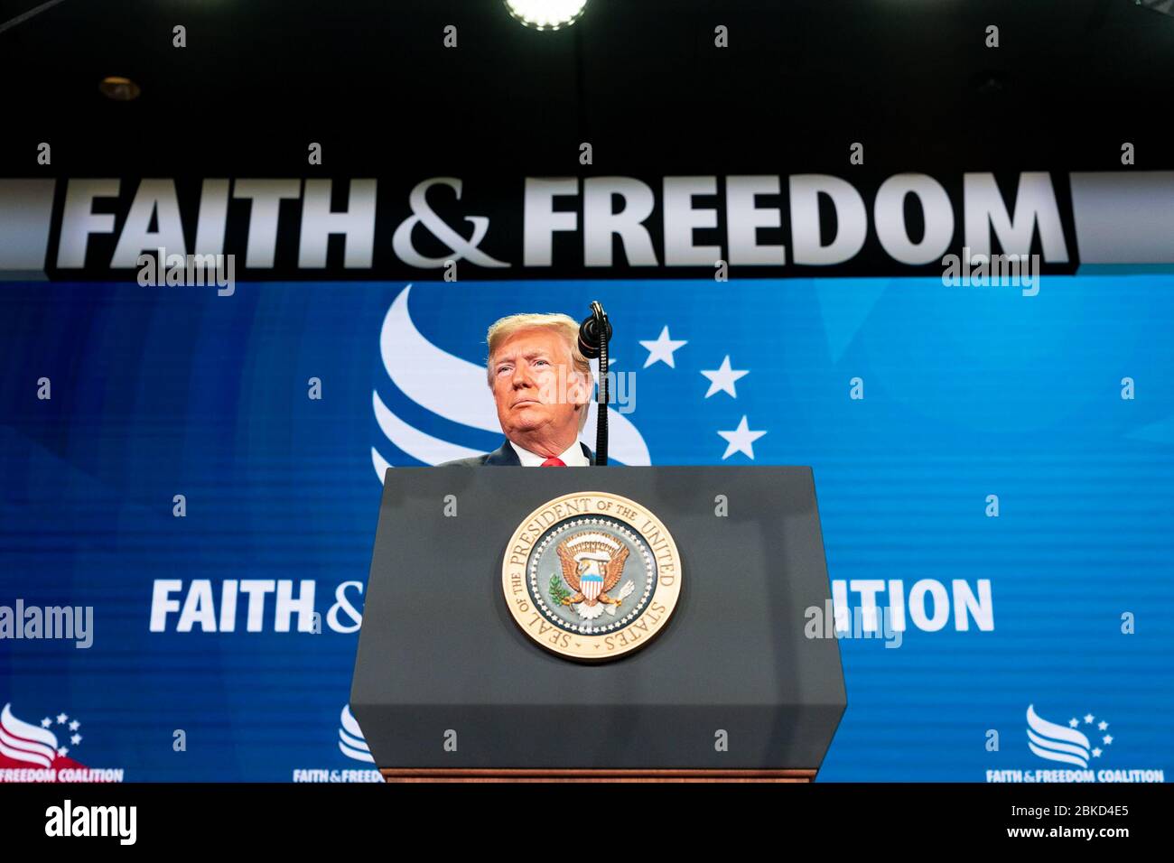 President donald trump faith hi-res stock photography and images - Alamy