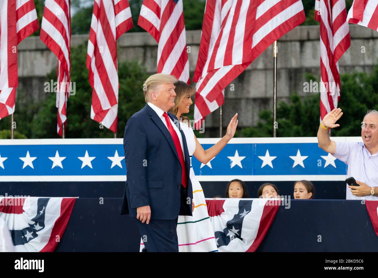 Melania Trump Waves High Resolution Stock Photography and Images - Alamy