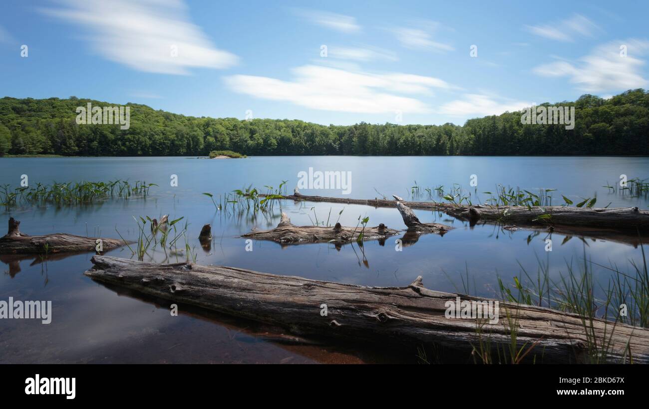 Mayflower Lake, Arrowhead Provincial Park, Huntsville, Ontario, Canada Stock Photo - Alamy
