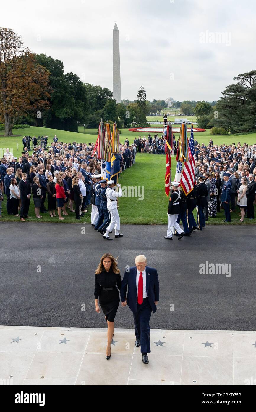 Melania trump 2001 hi-res stock photography and images - Alamy