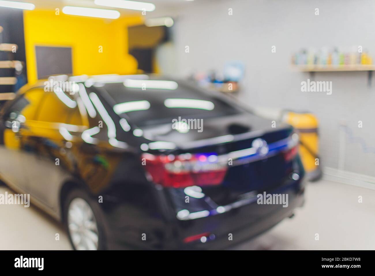 Car detailing series worker hi-res stock photography and images - Alamy