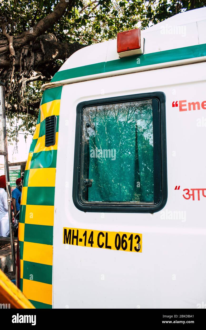Indian ambulance hi-res stock photography and images - Alamy